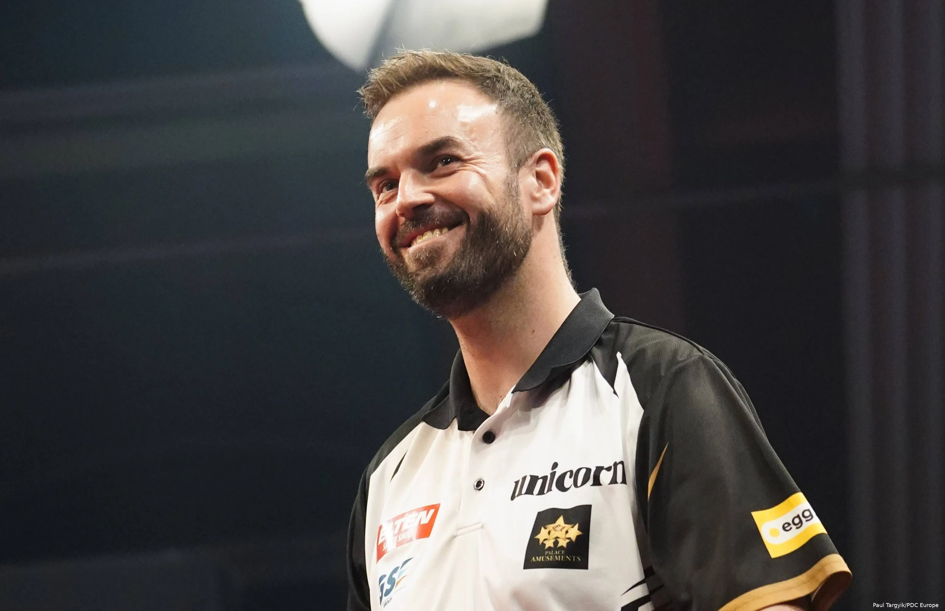 Geen speler heeft meer 180-scores, wedstrijden gewonnen of een hoger gemiddelde dan Ross Smith ...